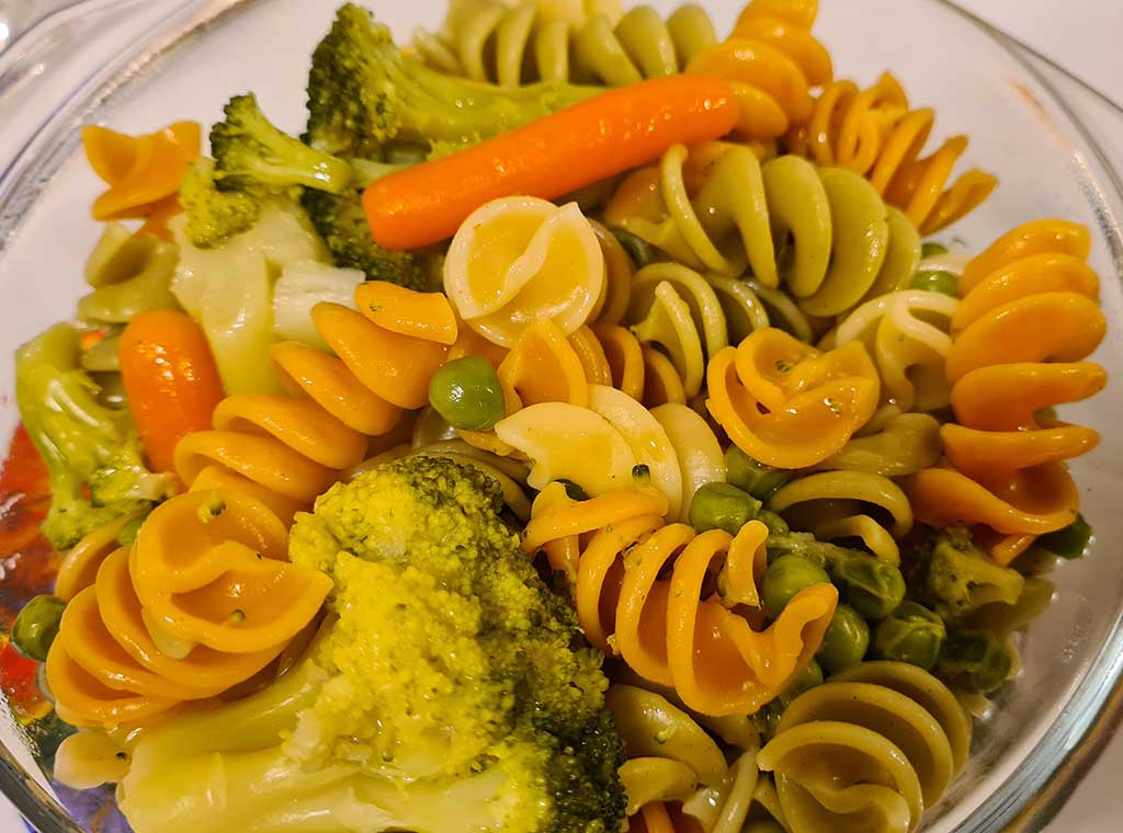 Fusili Tricolor Primavera - Receitas Fáceis